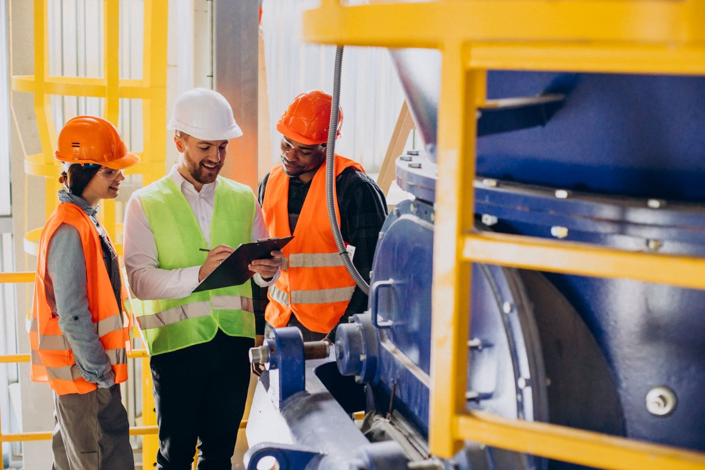 Engenharia de Equipamentos On e Offshore - IPETEC